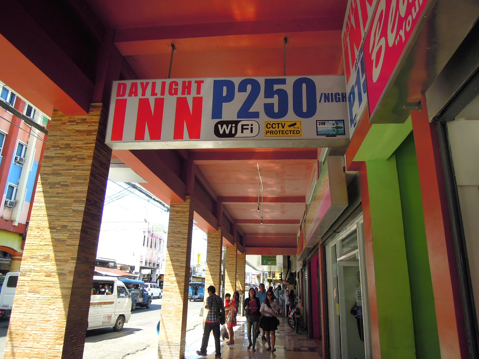 Davao City: Daylight Inn - A no frills, value for money lodging ...