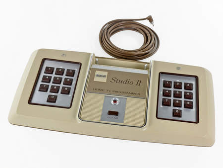 Всё о игривих приставок и их история: RCA Studio II