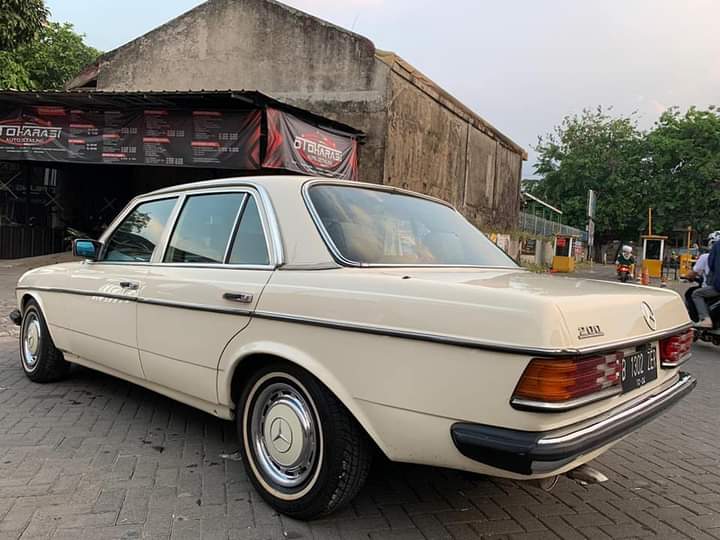 DIJUAL Mercy Tiger Klasik Keren Banget Gais - LAPAK MOBIL DAN MOTOR BEKAS