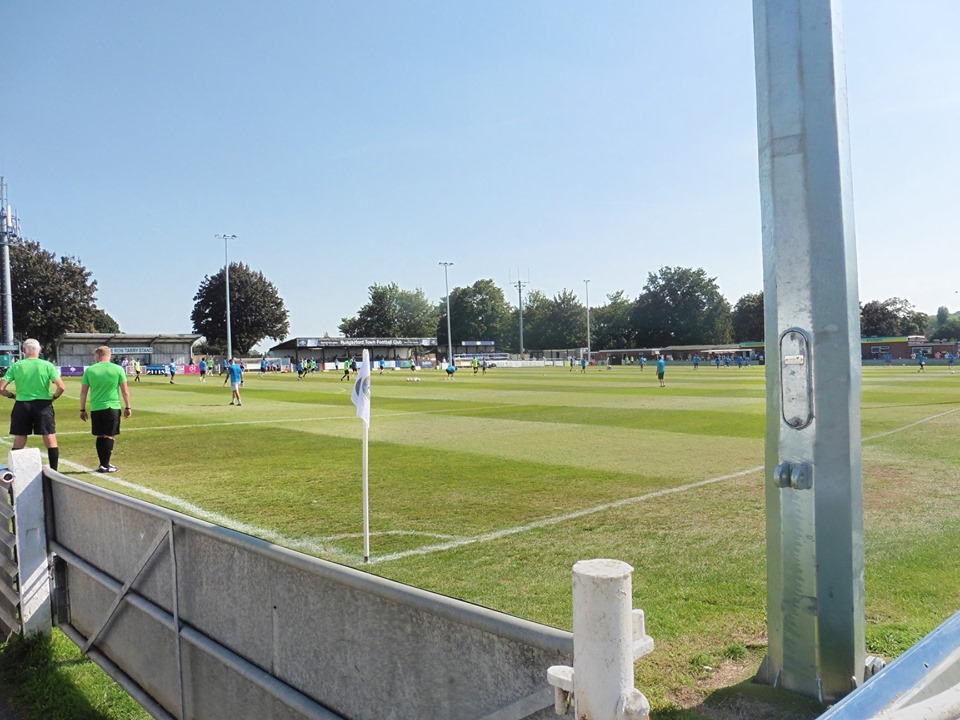 The Rainham End.: Bulpit Lane - Hungerford Town