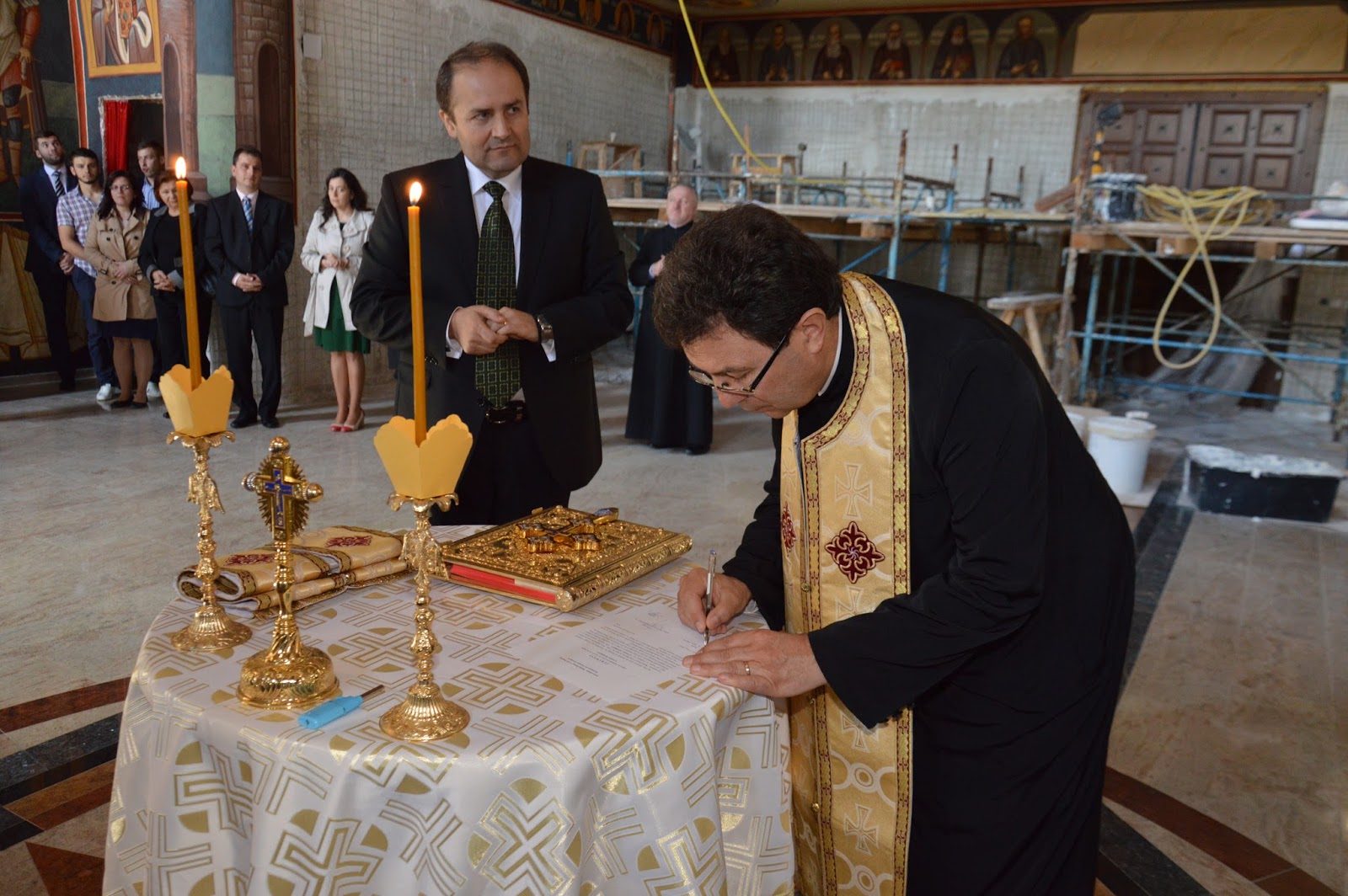 Dar!: Sustinerea Tezei de Doctorat "Tamaduirea prin Iubire" a Domnului ...