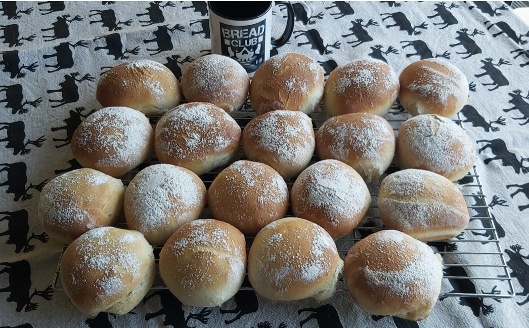 Floury and / or Scottish Baps