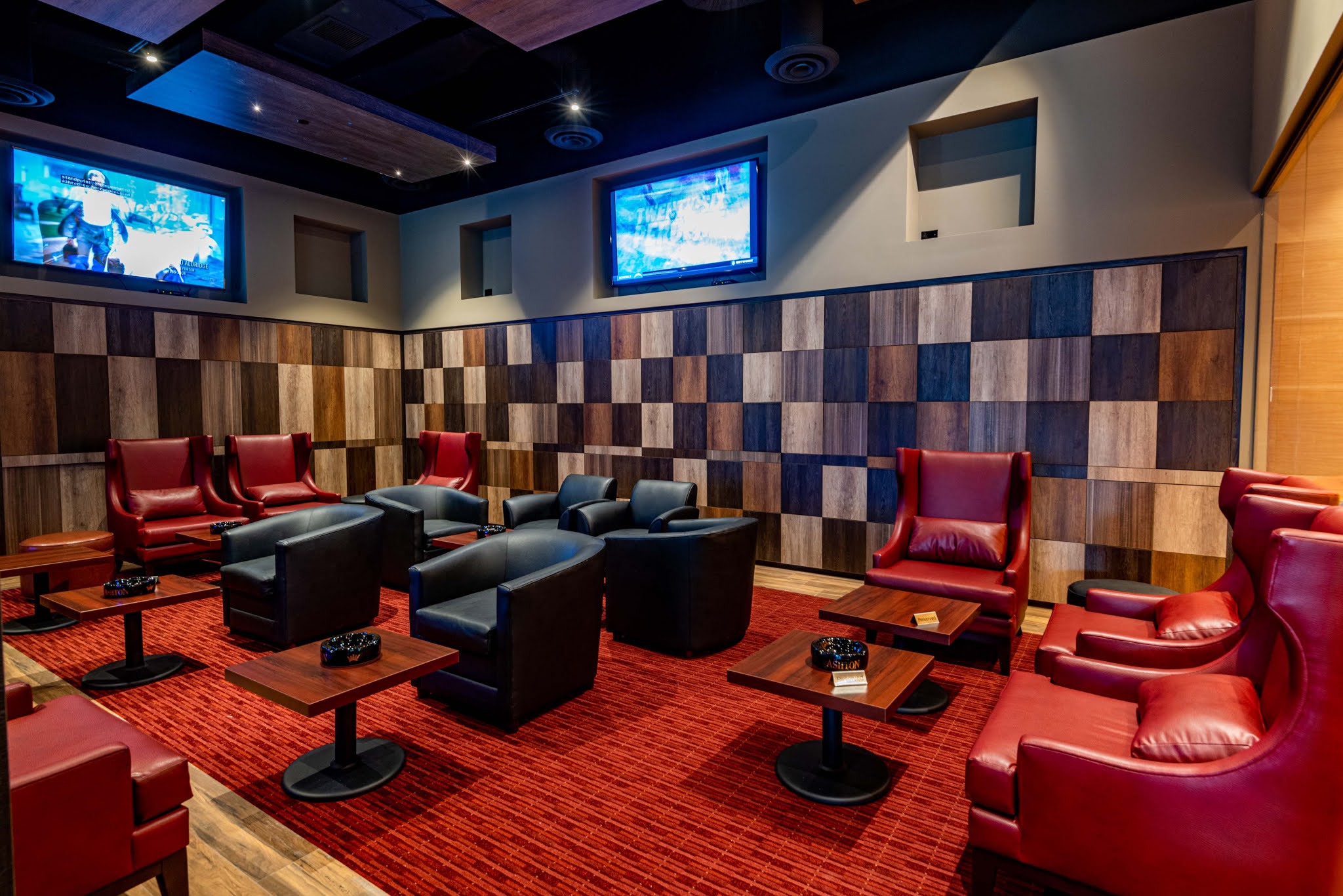 Tiny Tim's Cigar World!: EMPIRE SOCIAL LOUNGE LOCATED IN SOUTH MIAMI ...