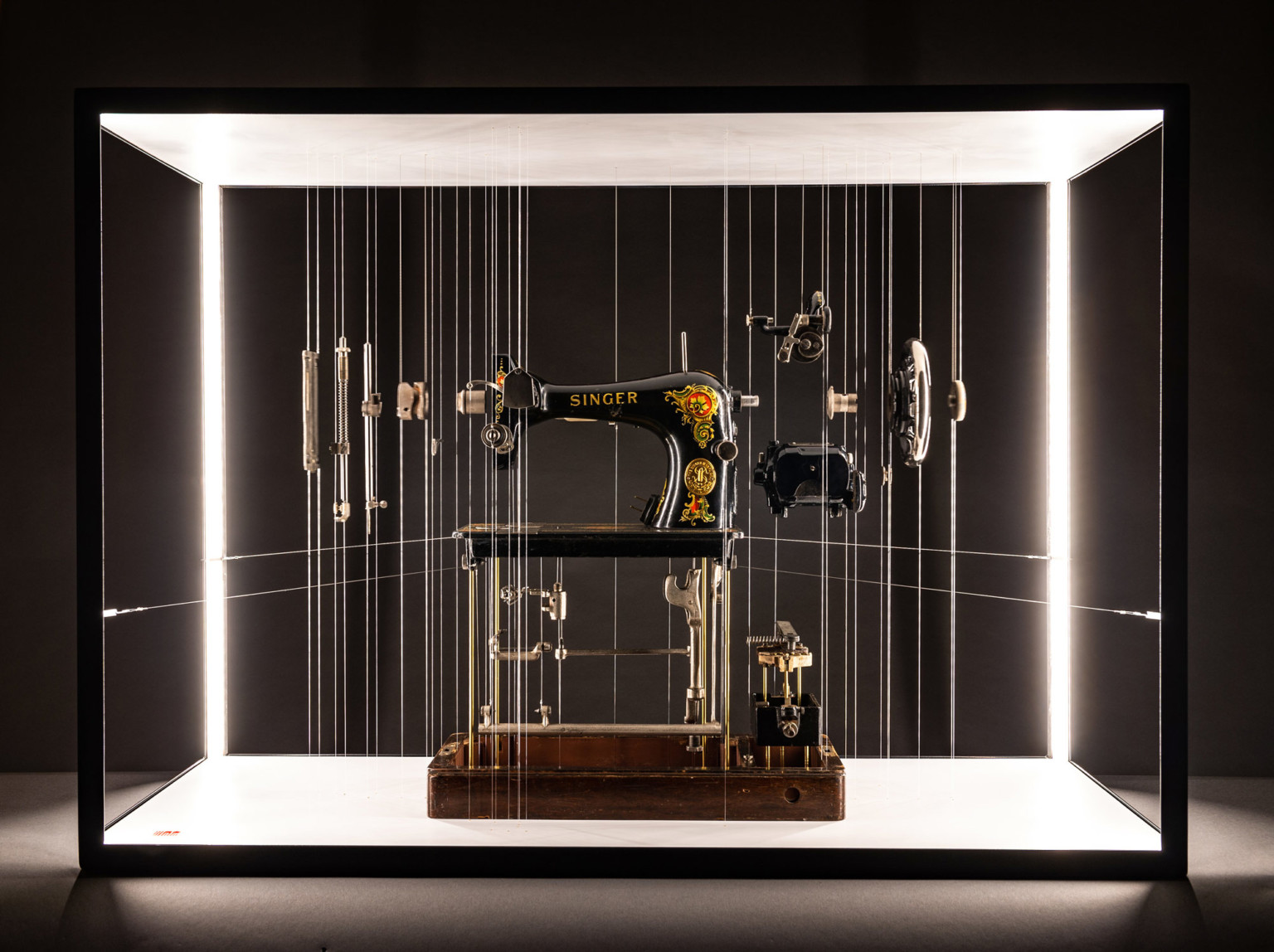 Still Stitching - Vintage Sewing Machines: 5 Mind-Blowing Sewing ...