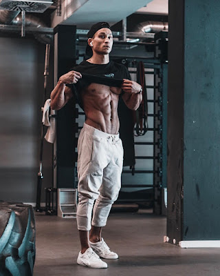 the beauty of male muscle: Patrick