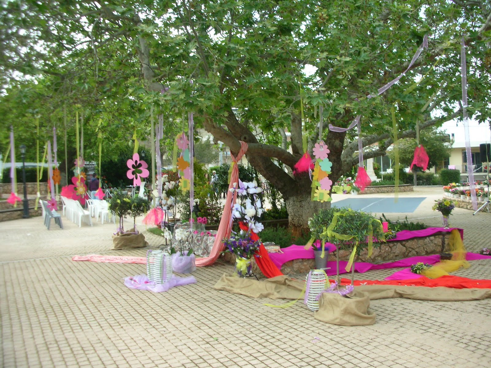 ΣΥΛΛΟΓΟΣ ΑΥΛΩΝΙΤΩΝ ''ΤΟ ΣΑΛΕΣΙ'': ΦΩΤΟΓΡΑΦΙΚΟ ΥΛΙΚΟ-ΓΙΟΡΤΗ ΛΟΥΛΟΥΔΙΩΝ
