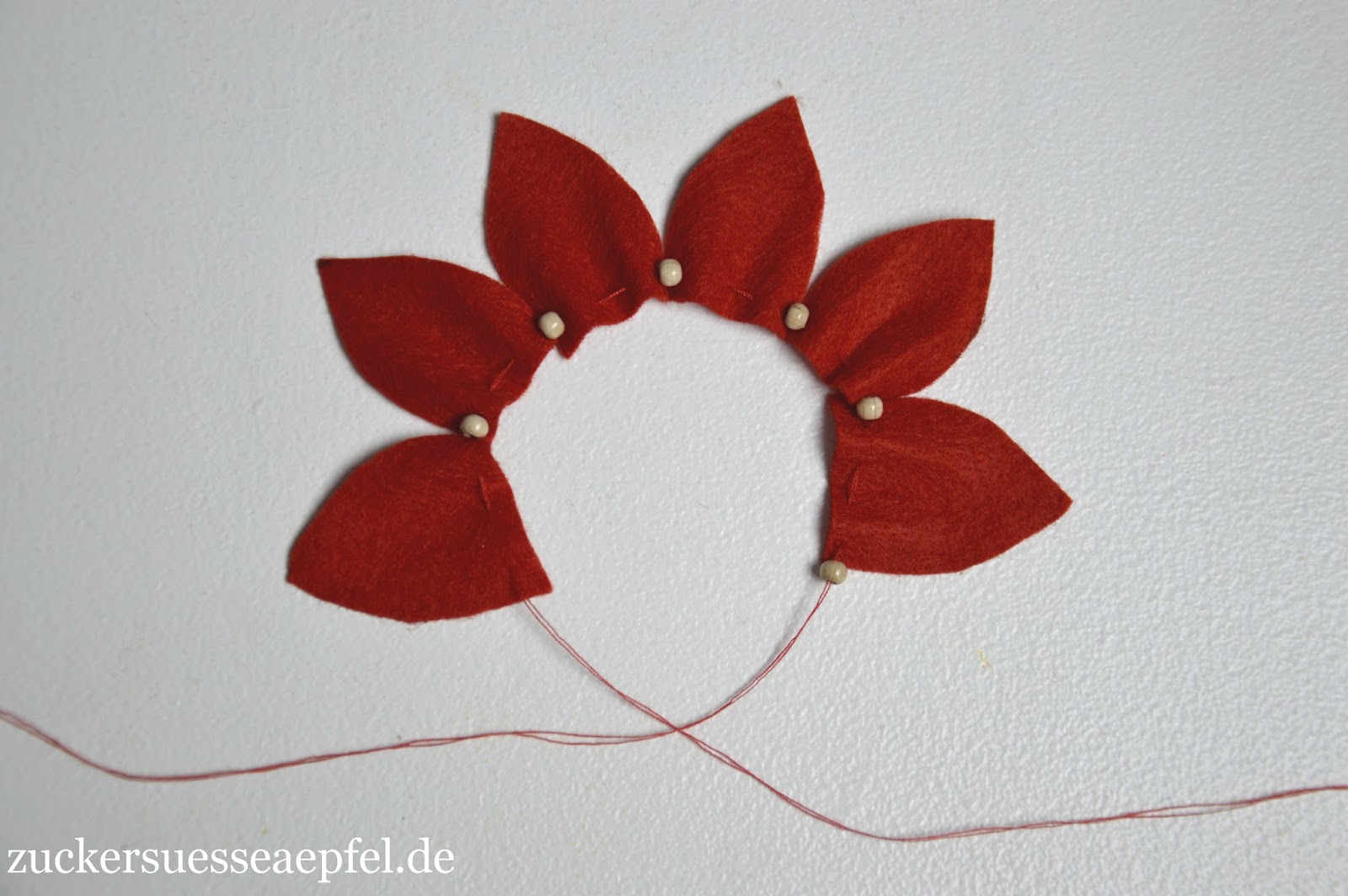 Eine Anleitung für Weihnachtssterne aus Filz | ♥ Zuckersüße Äpfel ...