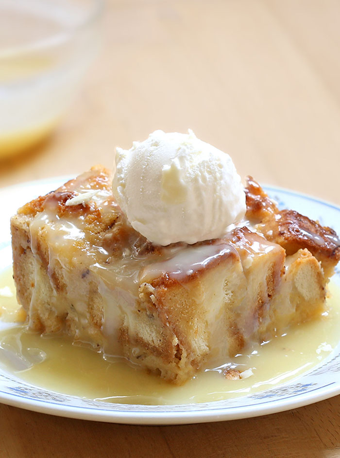 Southern Cooking: White Chocolate Bread Pudding