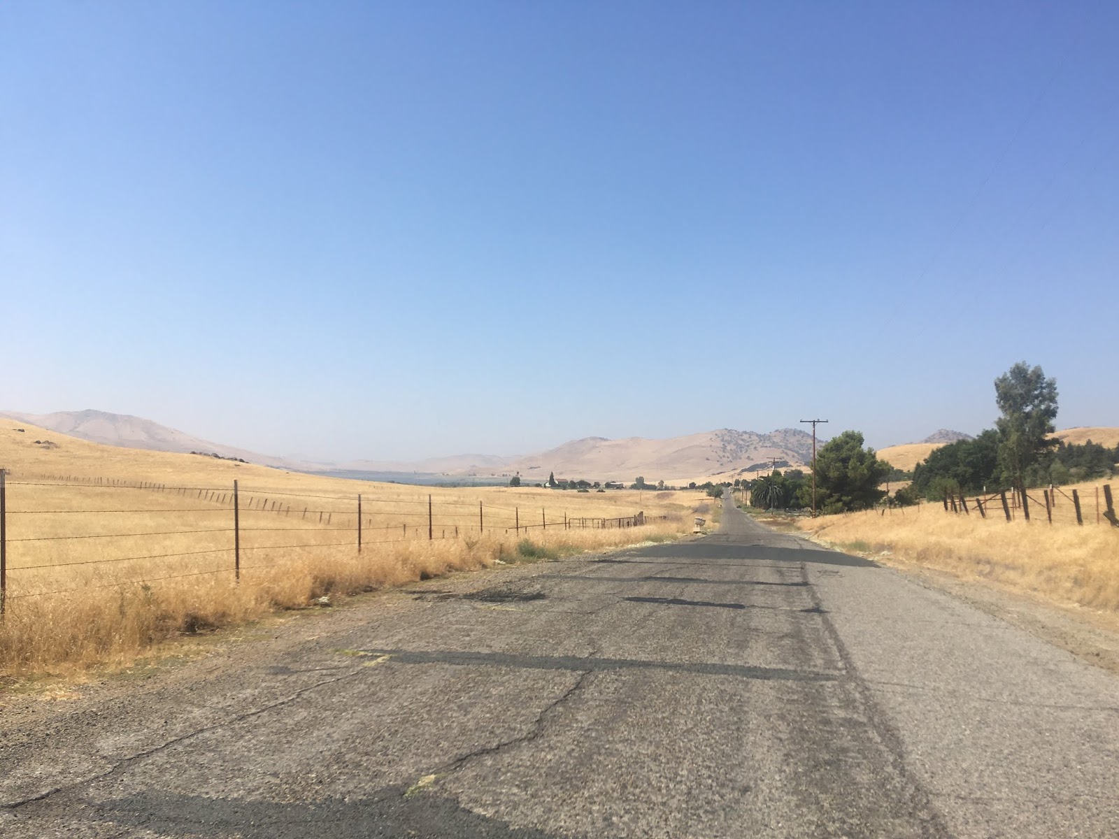 California State Route 190; a Trans-Sierra Highway that could have been