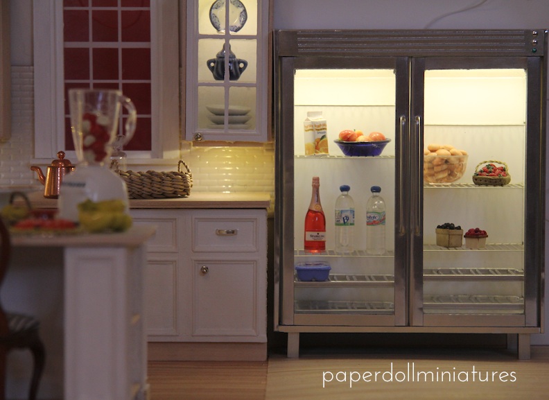 A Hint of Sunshine — Paper Doll Miniatures