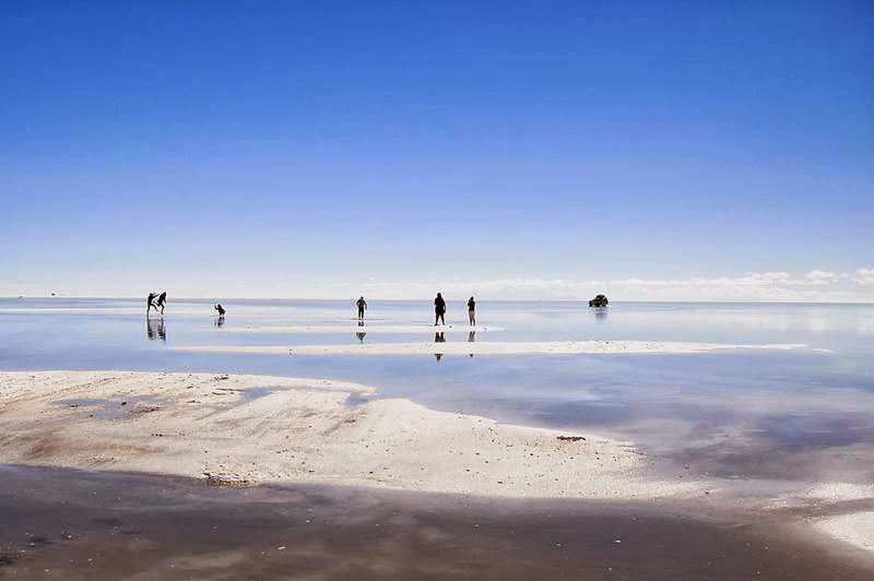Lake Salar de Uyuni, Bolivia