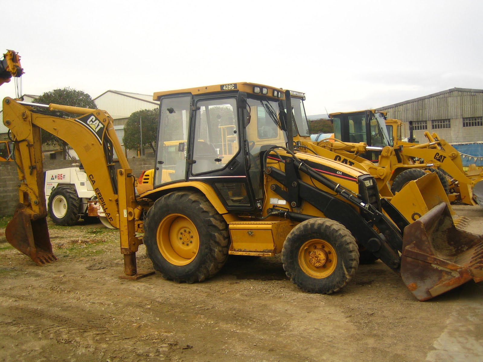 Retro pala mixta 428C ~ Maquinaria Marquisa S.L