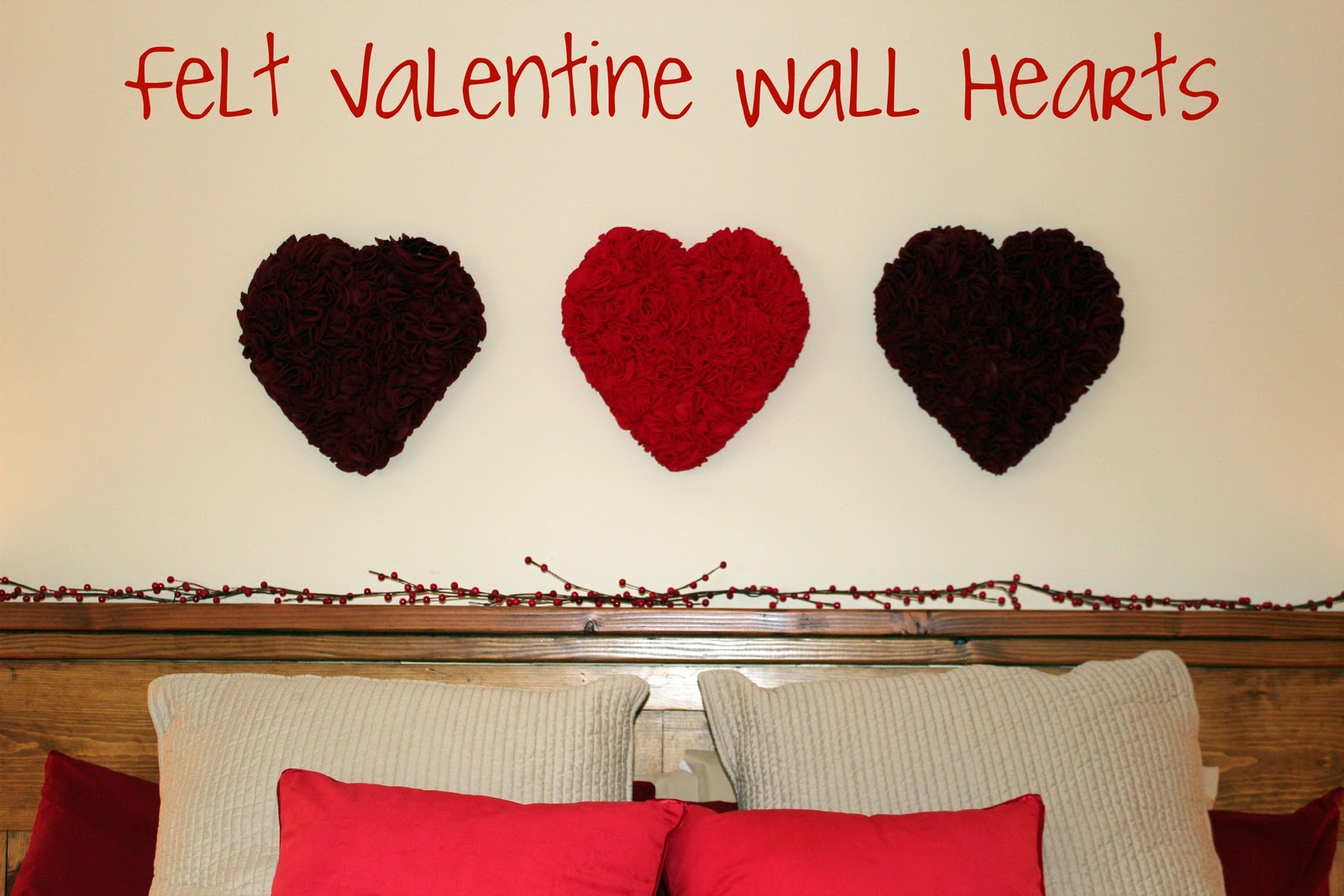Wood and Cloth: Cloth-Quick Project-Felt Valentine Wall Hearts