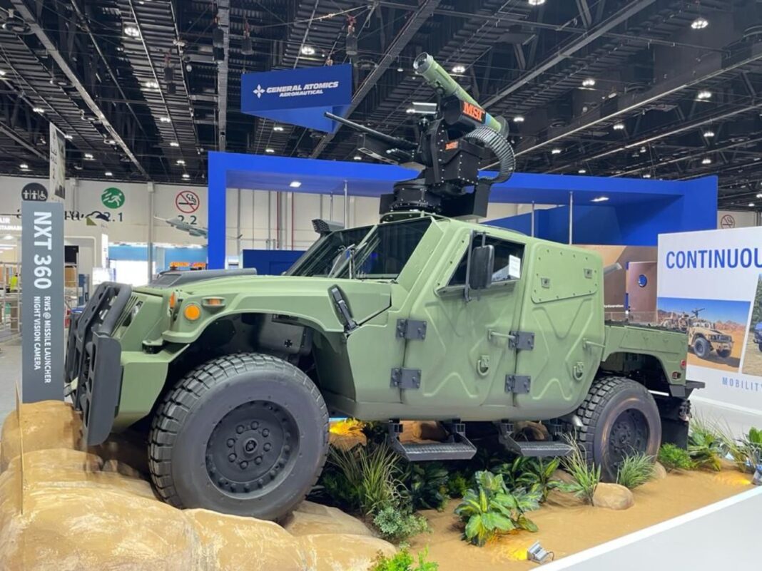 The Dead District: AM General will exhibit the HUMVEE NXT 360 at DSEI 2021