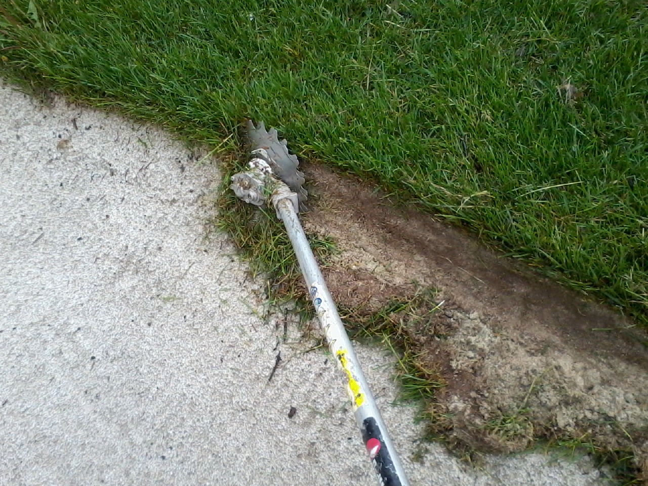 Lockport CC Grounds: Edging Bunkers