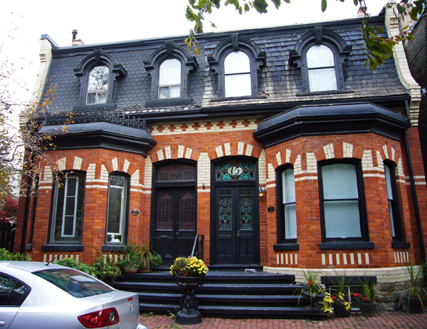 Occasional Toronto: Vintage Cottages