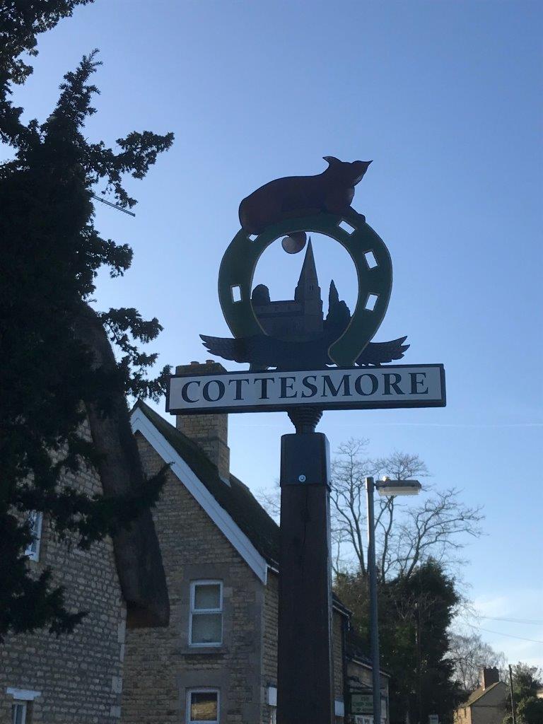 The Groundhopper: Cottesmore Amateurs 2-3 Allexton & New Parks FC