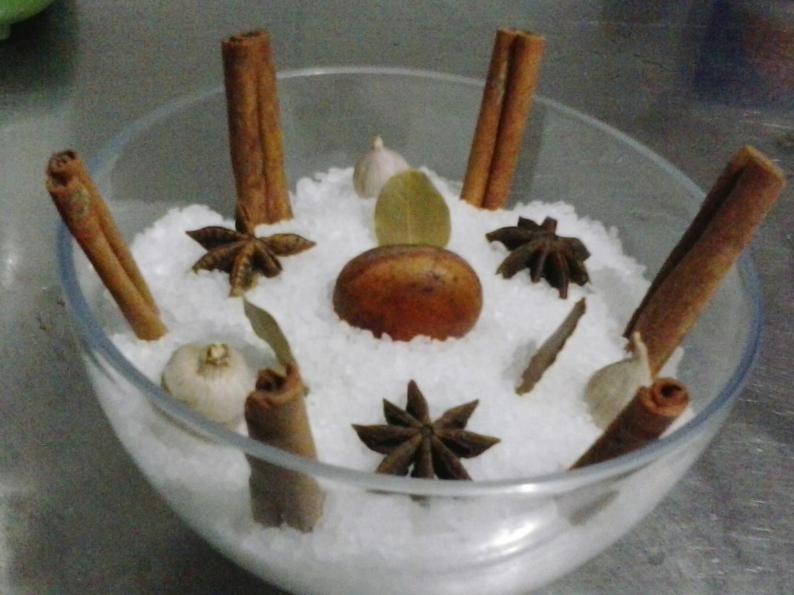 A MAGIA DA CIGANA ESMERALDA TASK: Pote Cigano De Sal Grosso Para ...