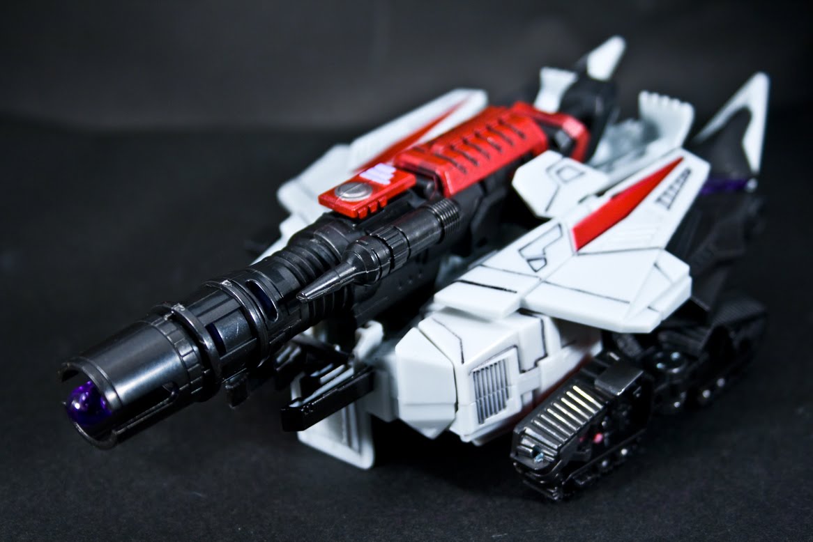 拉云@玩物丧志: War for Cybertron Megartron