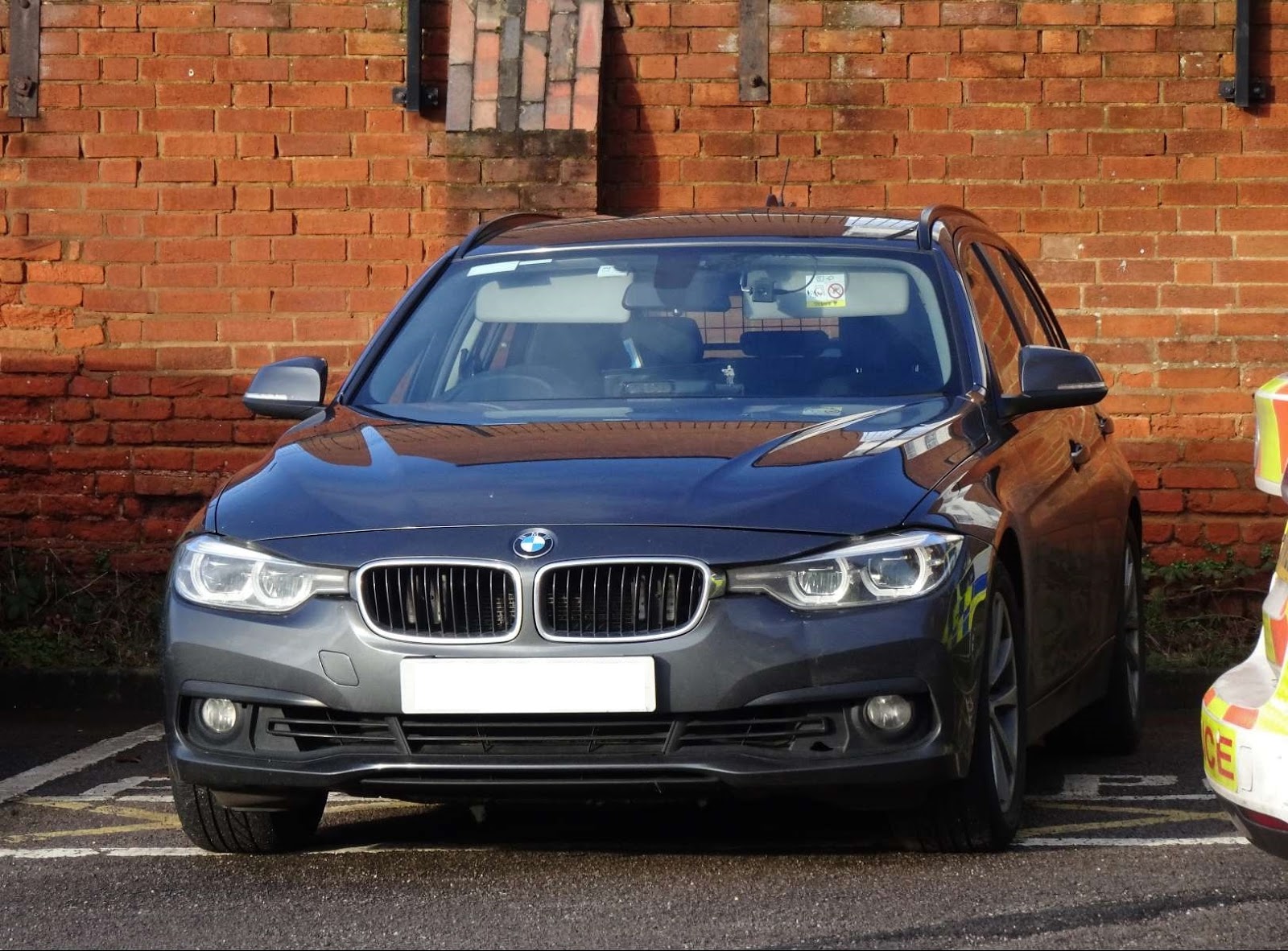 Vinnyman's Emergency Service Vehicles.: Warwickshire Police Unmarked ...
