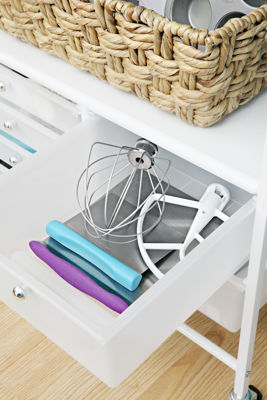 IHeart Organizing: Baking Cart Organization