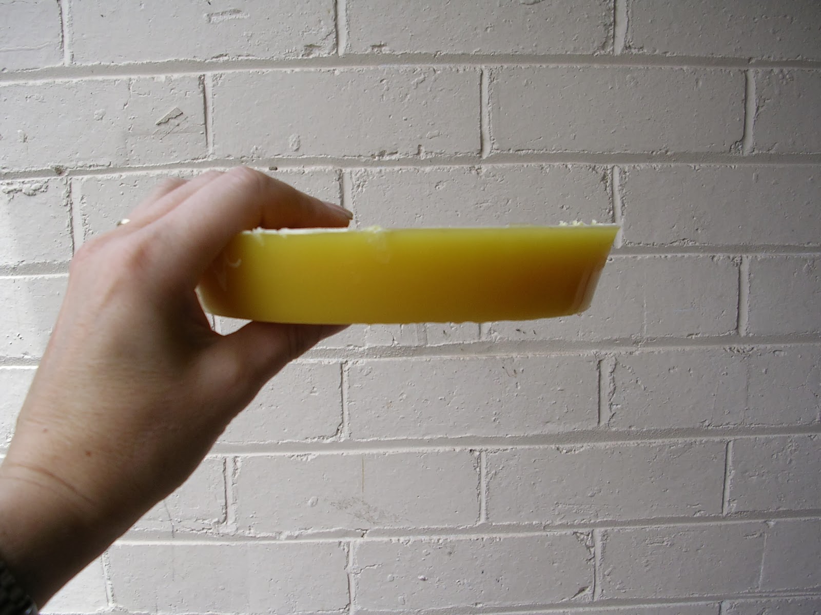 Pragmatic Sustainability: Purifying beeswax collected during honey ...