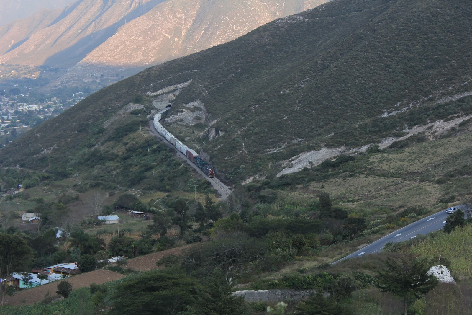 Mexican Railroads: Ferrosur's Linea S mainline