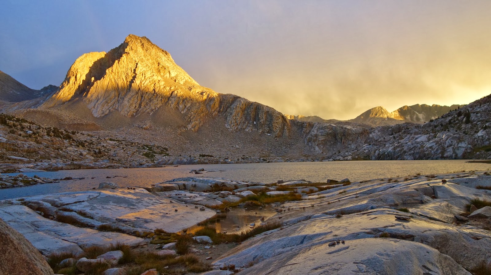 Earthline: The American West: Sierra Nevada: Lamarck Col to Bishop Pass