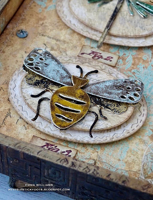 That's Life: Funky Insects Vignette Tray