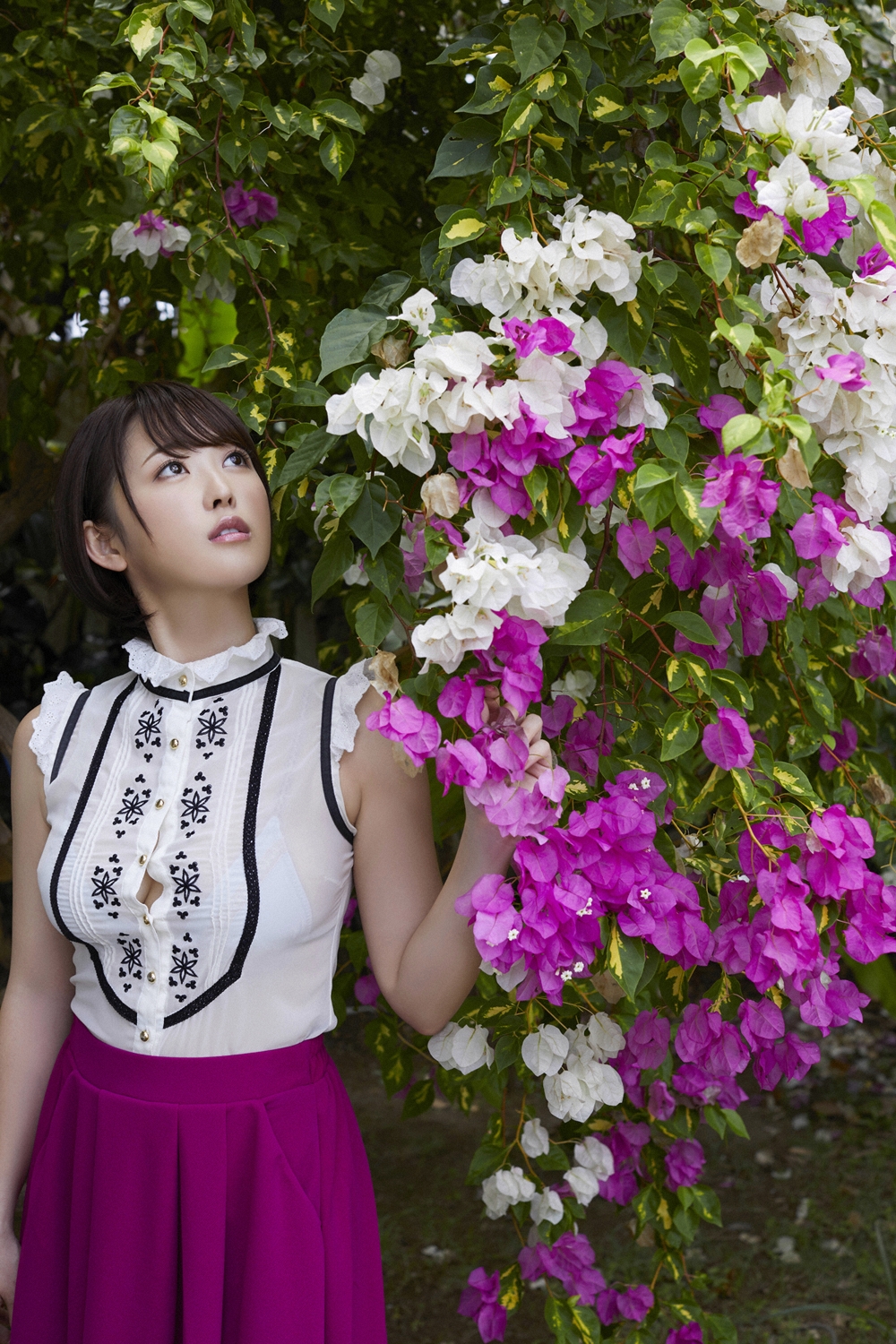 Sara Oshino Gravure in YS-Web #797 – Week 02