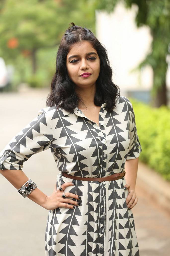 Swathi At London Babulu Movie Trailer Launch Gallery