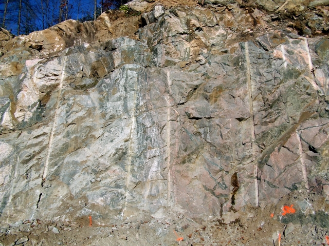 Géo-Outaouais: Skarns : article recyclé