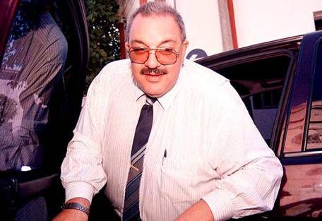 El Tío Sol: ANGEL LUQUE NO SE FUE POR EL PORTEZUELO