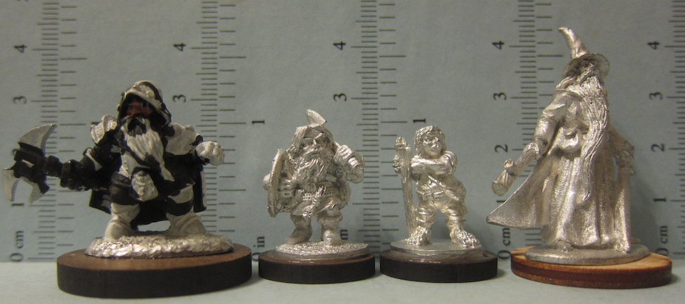 Midlam Miniatures - Halflings | Miniature Review