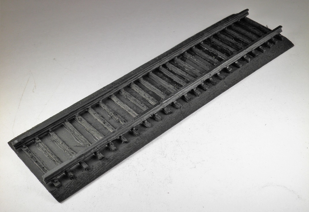 JOHN BOND's WARGAMING STUFF: SCRATCH BUILT TRAIN TRACKS