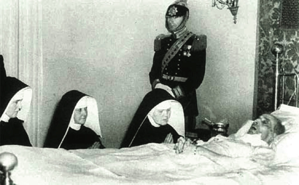 Pope Pius Xii Decomposition