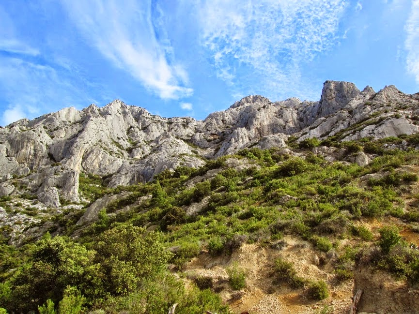 Les cogitations d'un vieux rouge: Rando : La Sainte Victoire