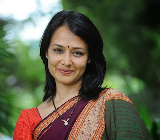 Amala biography ~ Celebrity Profiles