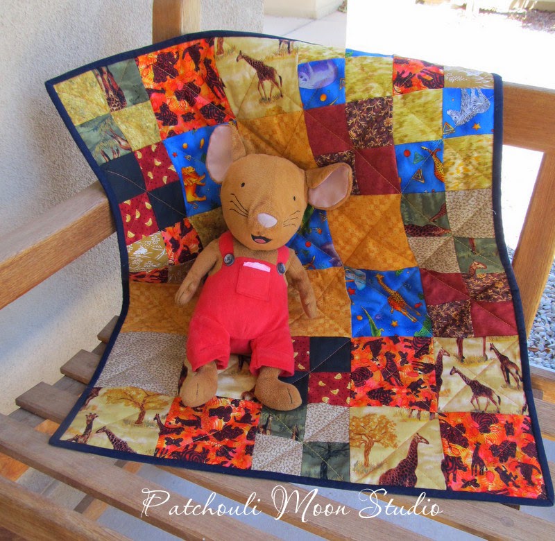 Patchouli Moon Studio: Quilt For Mouse