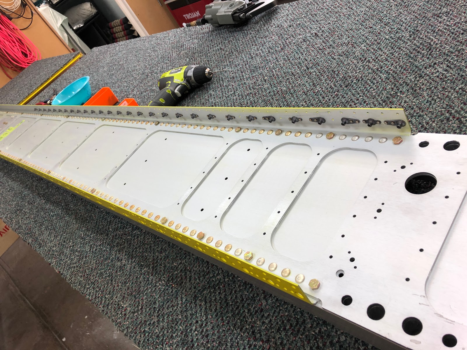 Trent's RV14 Build: 13-03: Main spar Priming / Nutplates / Wing Cradle ...