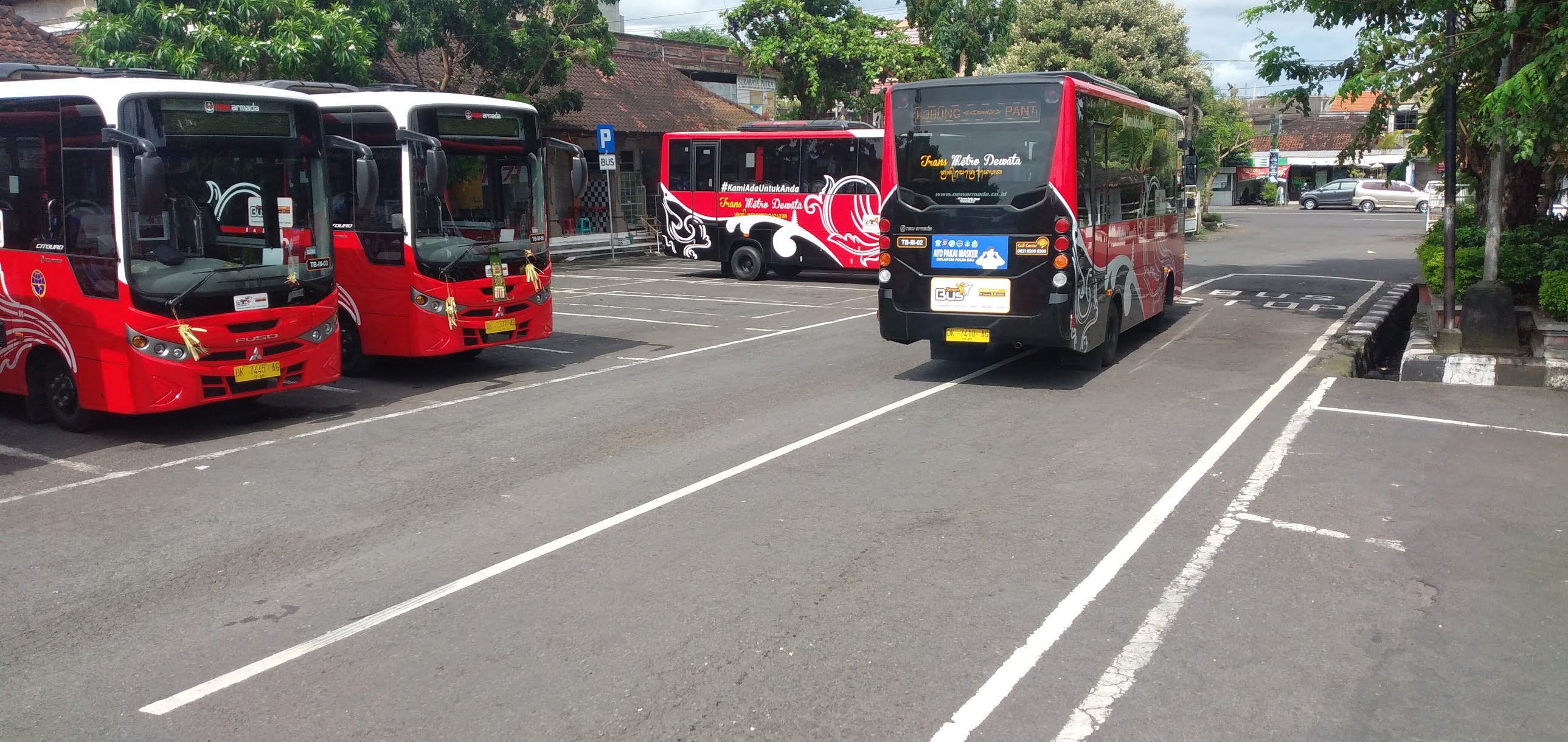 TRANSPORTASI MURAH, NYAMAN, AMAN KEKINIAN PULAU DEWATA - MELAJAH