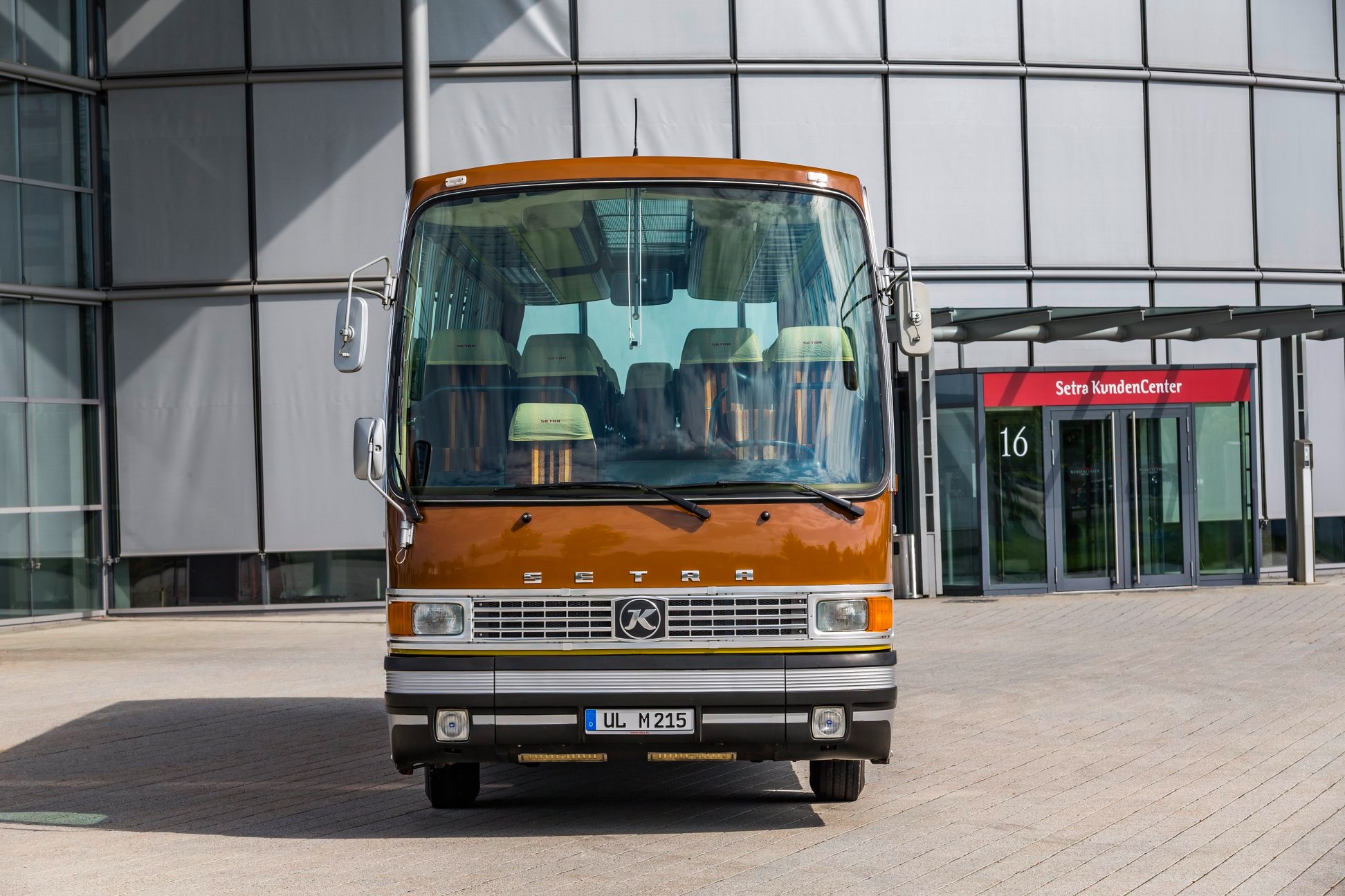 Kässbohrer Setra S-215 HD querido,aceptado y recordado en Chile