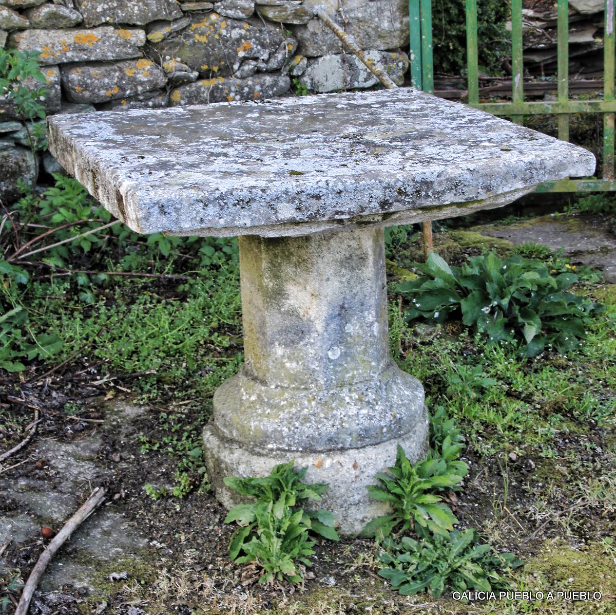 GALICIA PUEBLO A PUEBLO: SAN PEDRO DE MARTUL, OUTEIRO DE REI