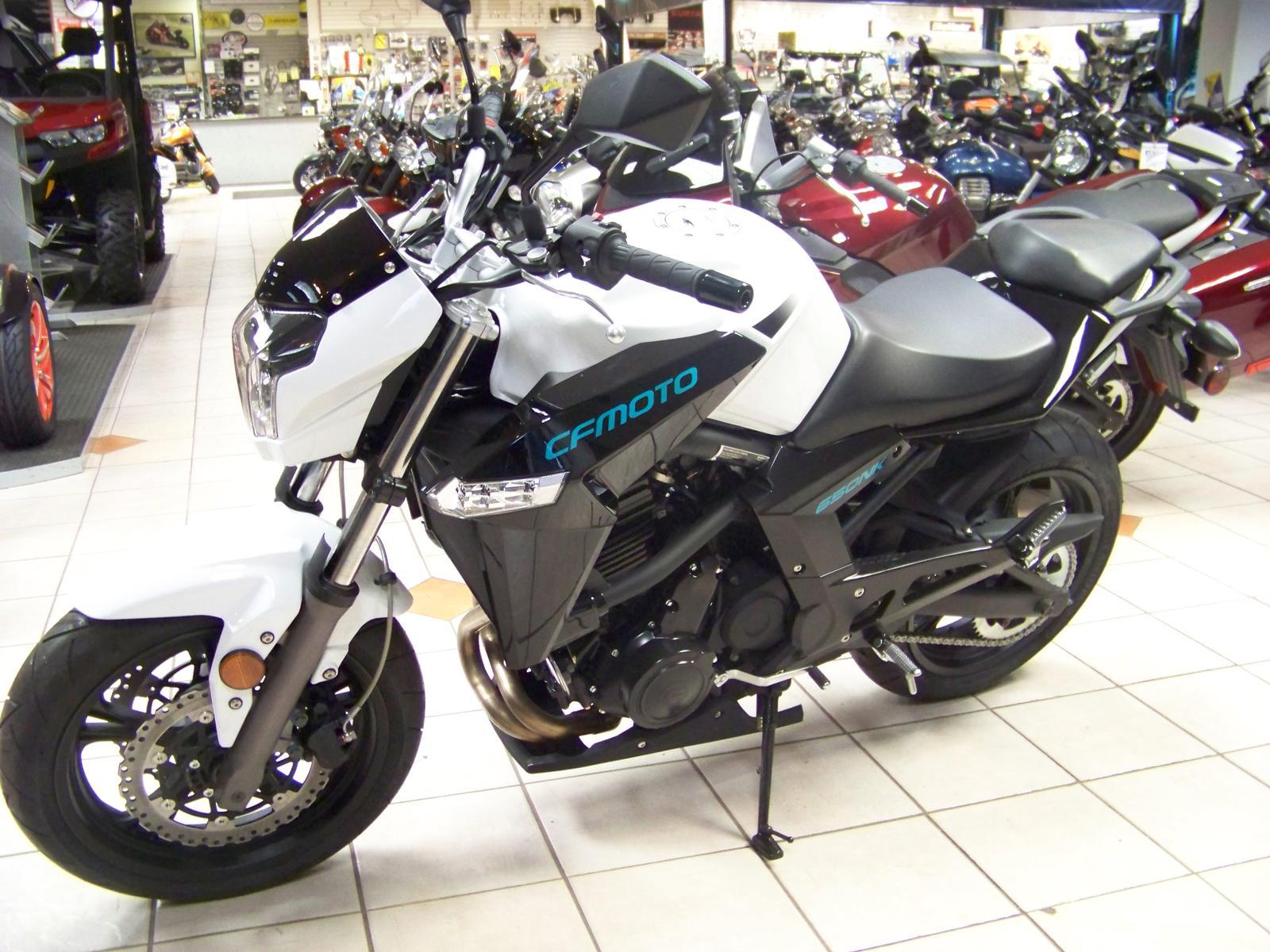 10 Motor Cina Terkeren