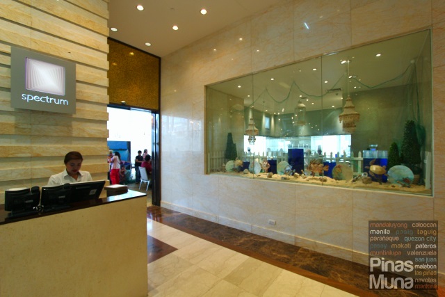 Seafood Sunday Brunch at Spectrum, Raffles Makati