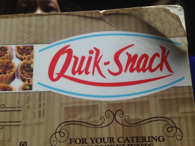 ERICJAZ FOODIES: QUIK-SNACK (BINONDO FOOD TRIP)
