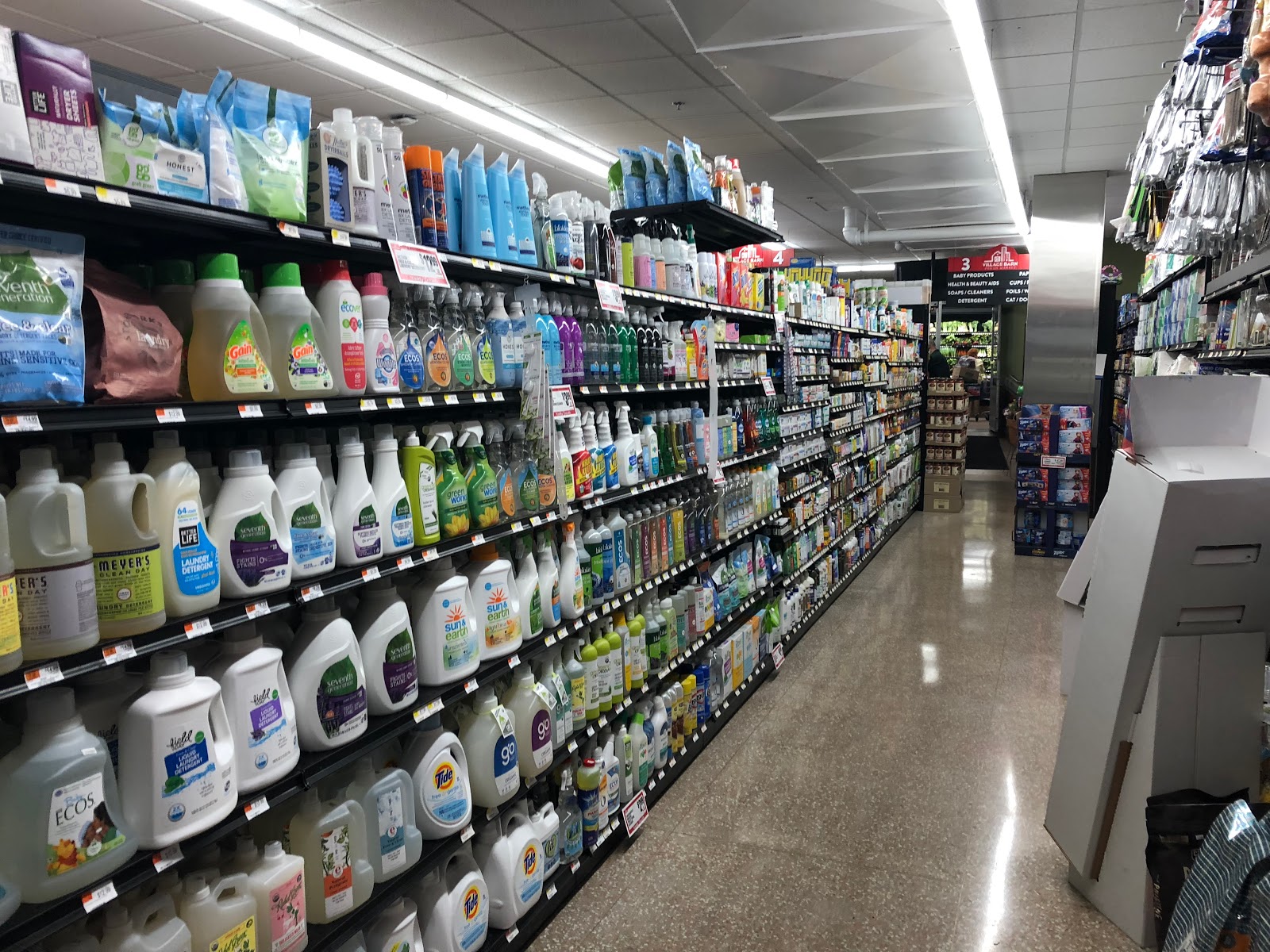 TOUR: Village Barn Fresh Market - Middle Village, NY