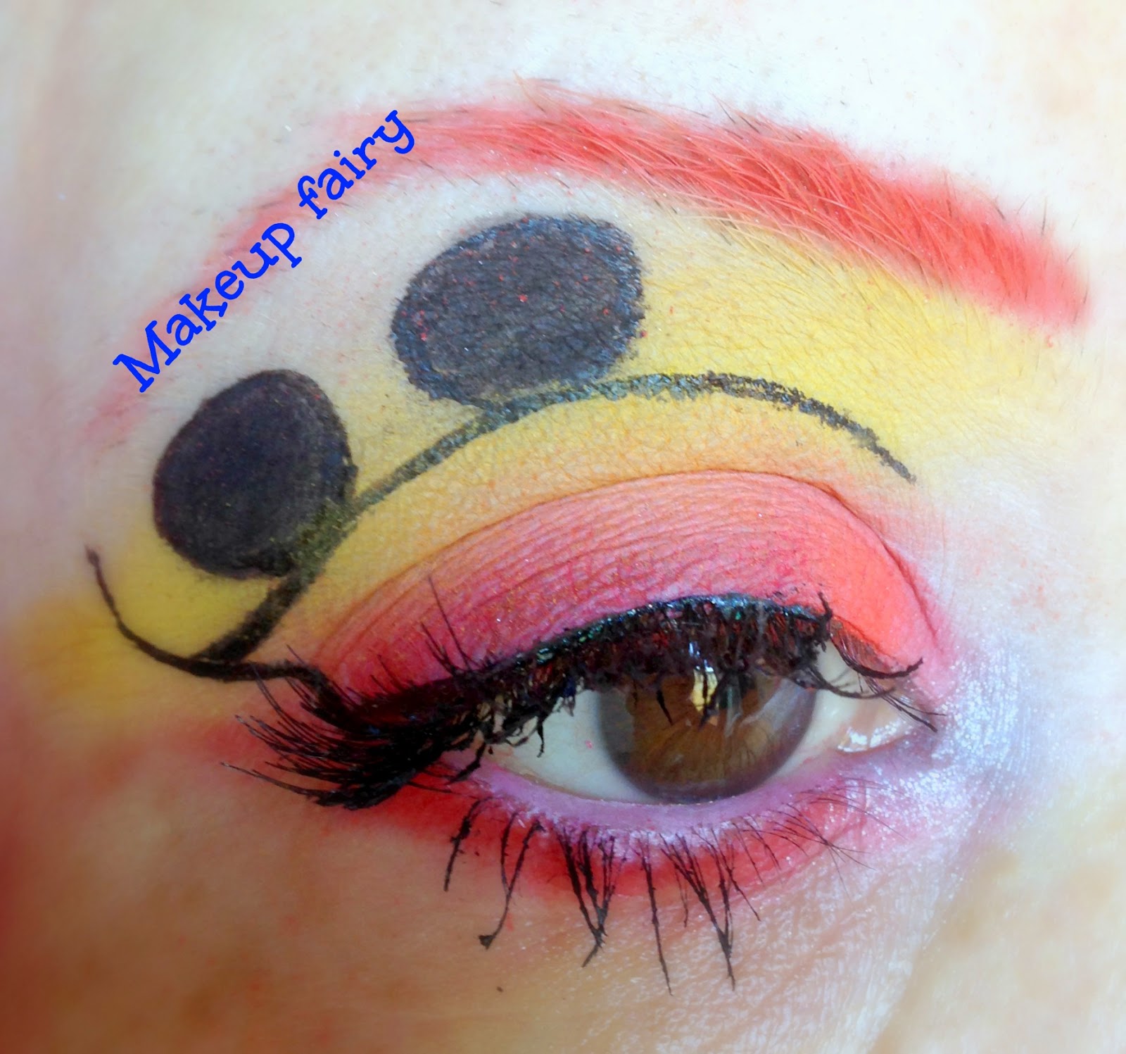 Mickey Mouse Eye Makeup