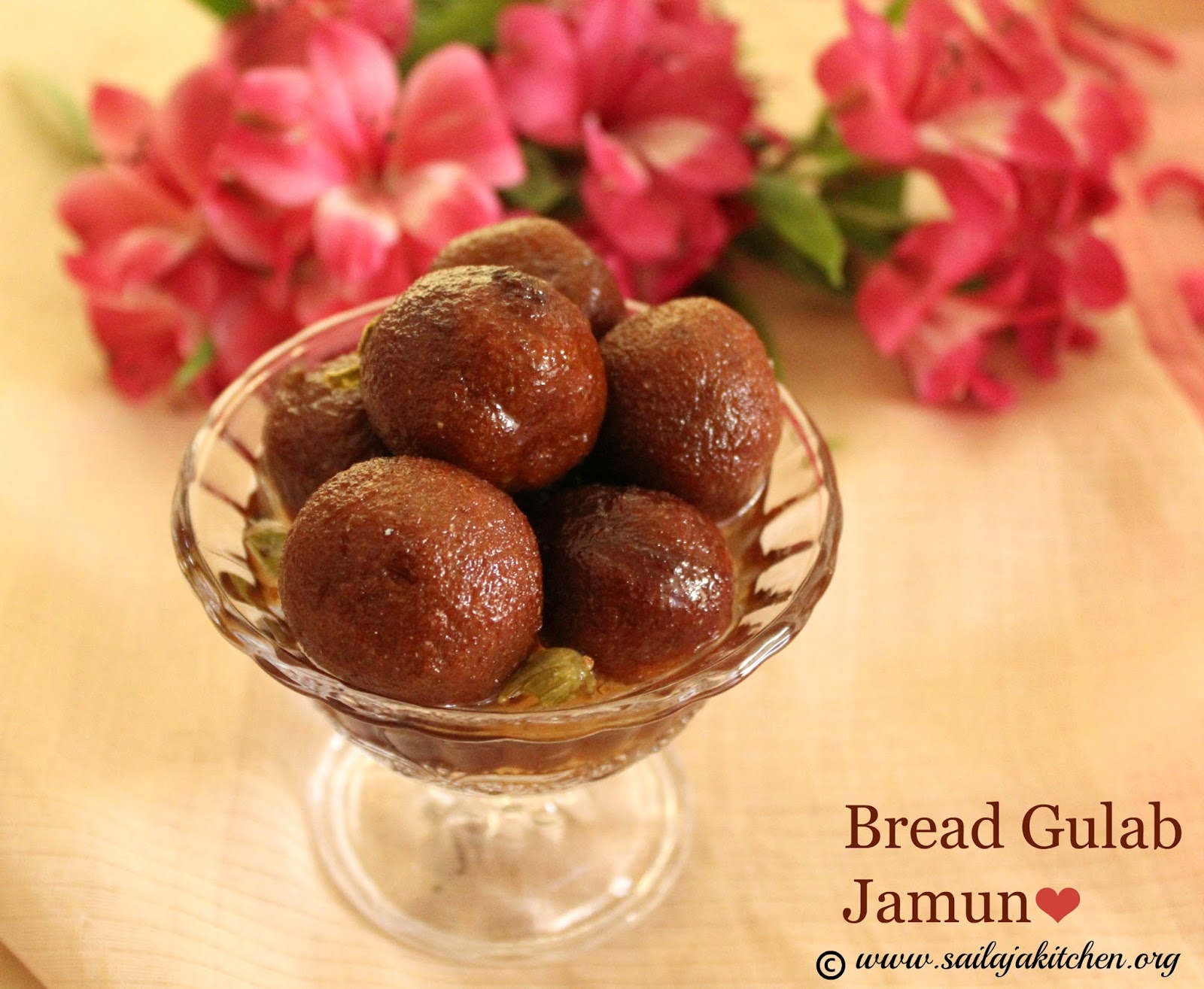 Sailaja Kitchen...A site for all food lovers!: Bread Jamun Recipe ...