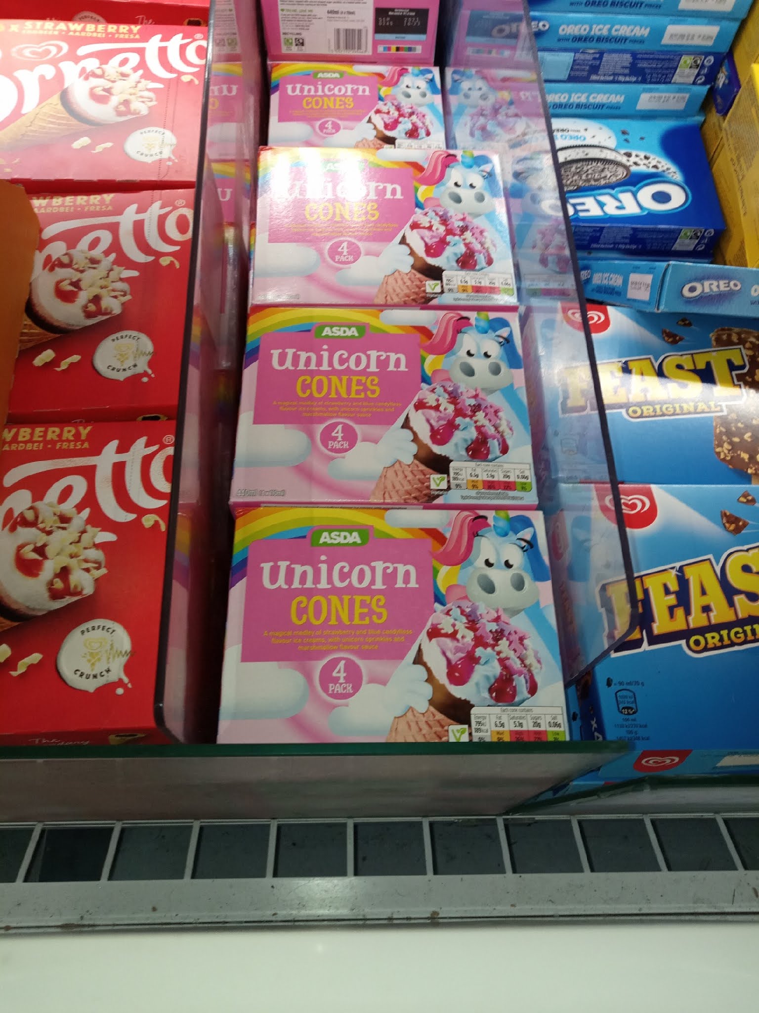 Supersupergirl's Food Reviews: ASDA Unicorn ice cream and Unicorn ice ...